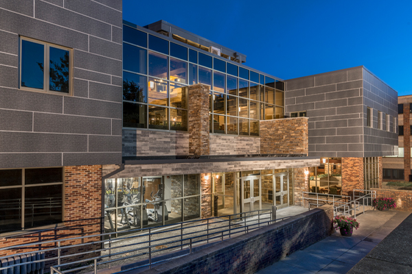 MacKenzie Hall Commons - Mach Architecture