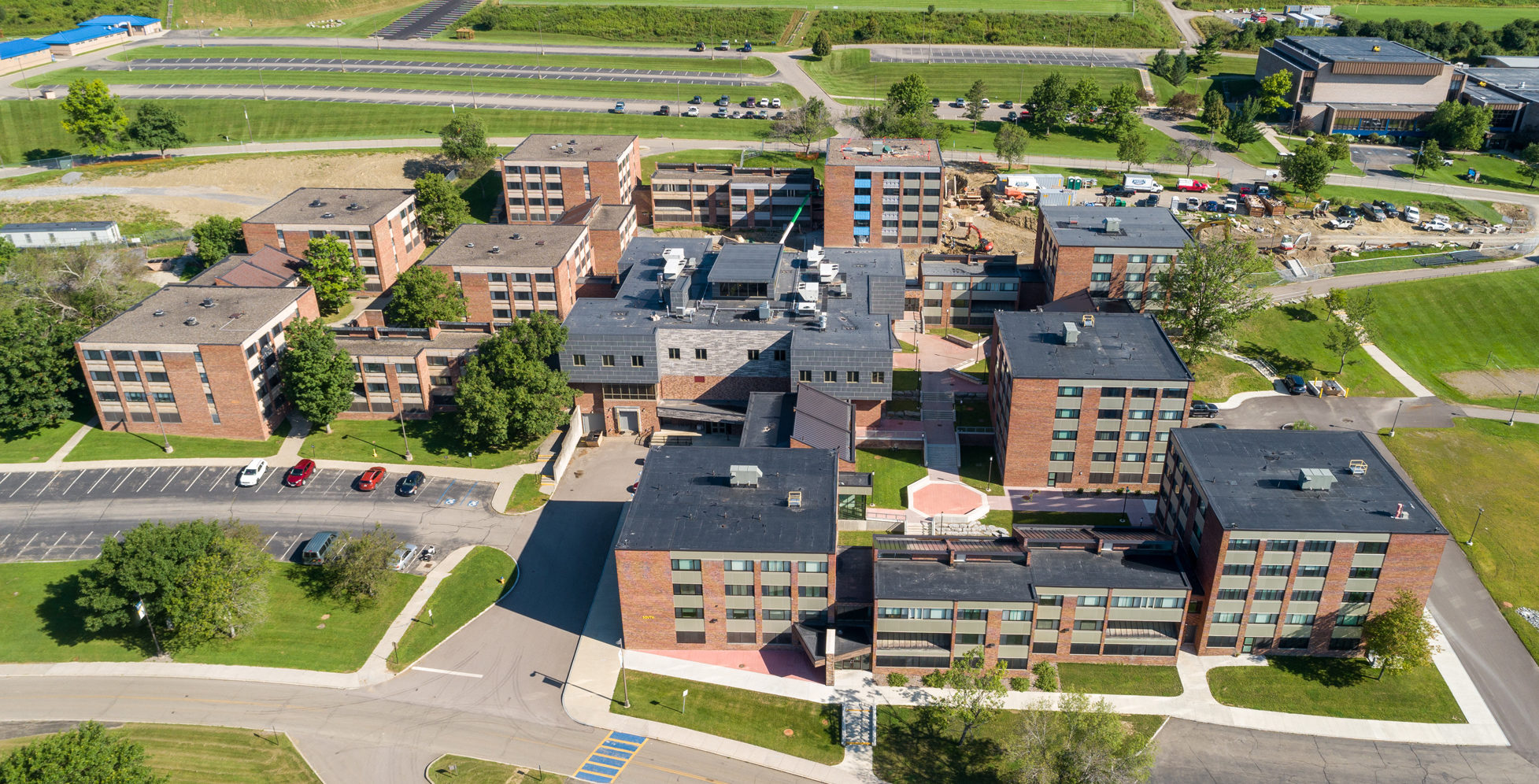 Transformation of housing complex continues - Mach Architecture